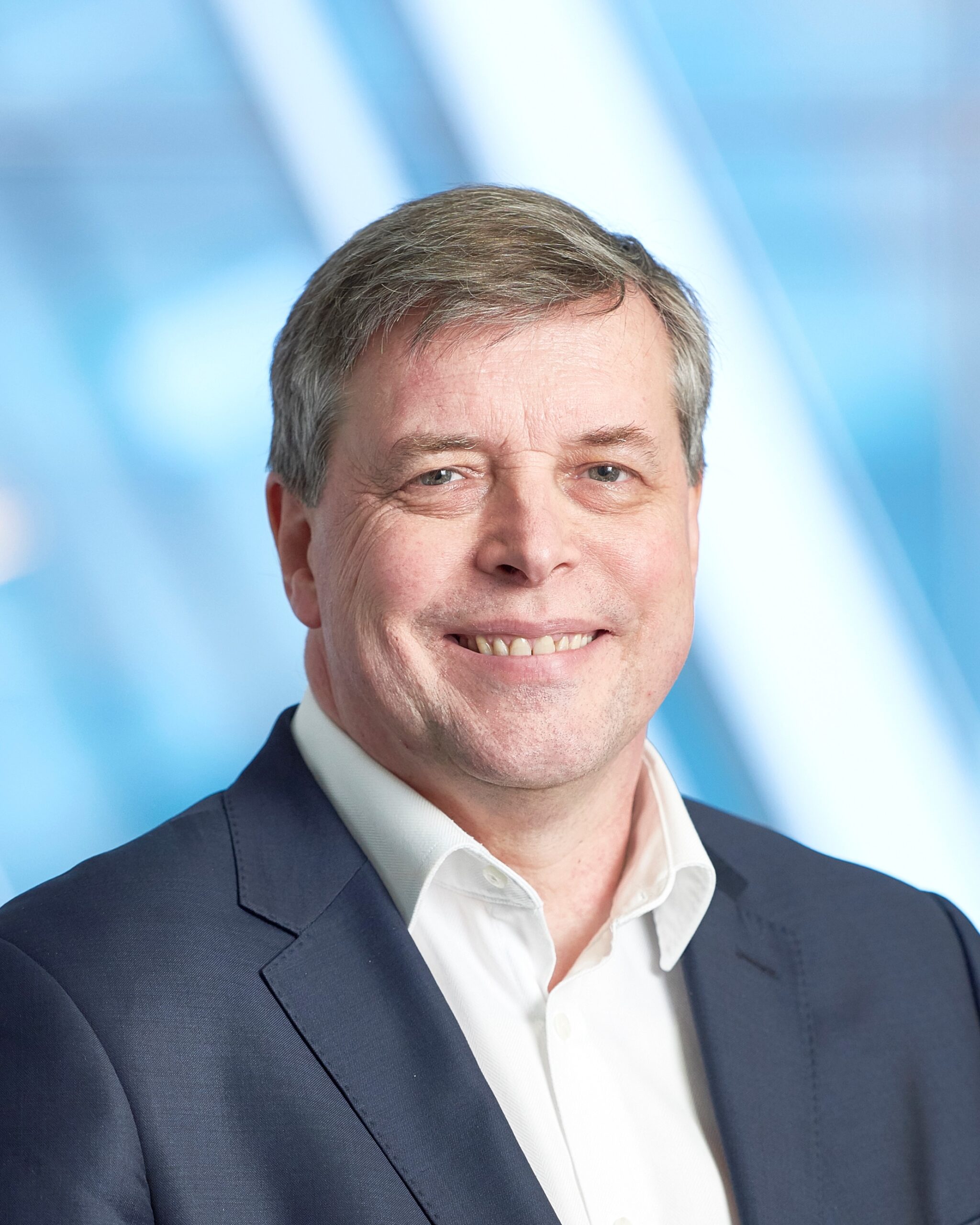 Robert Hull - storagelatam.solarenergyevents.com